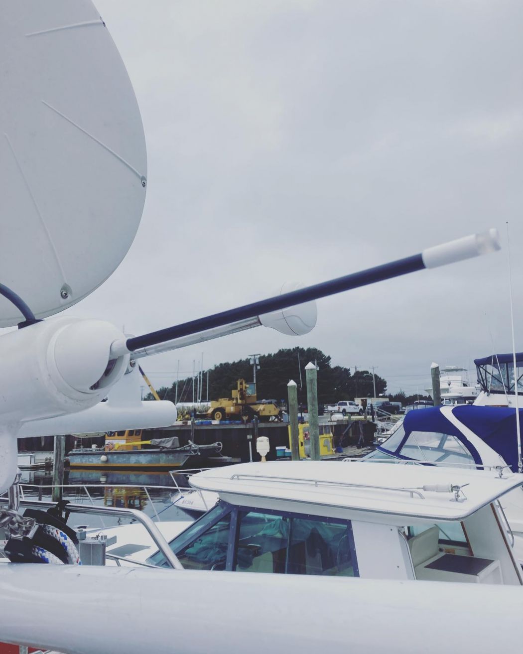 Starlink Installation | Sea & Land Yacht Works
